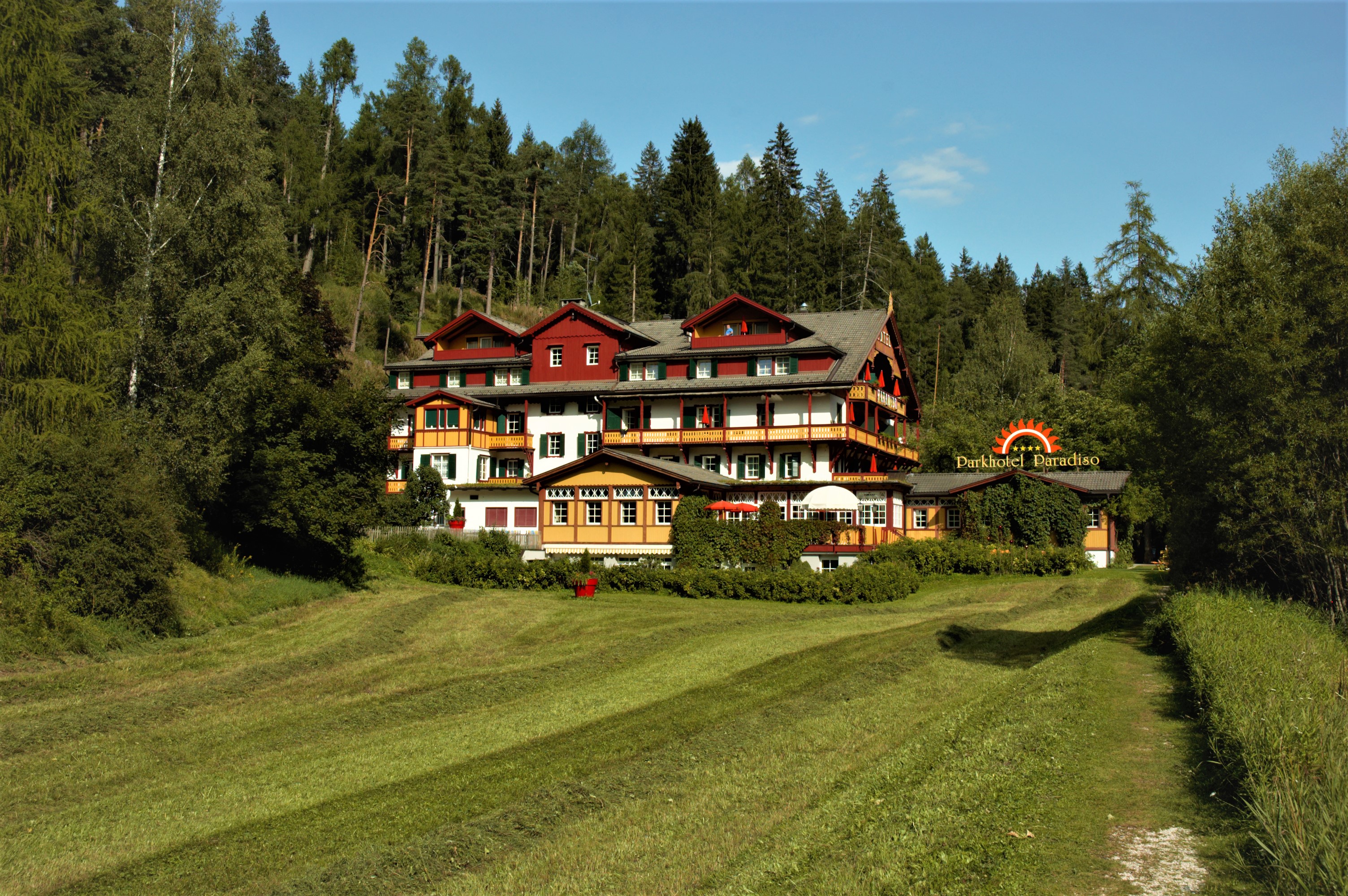 Benvenuti al Parkhotel Sole Paradiso | Hotel a San Candido, Alta ...